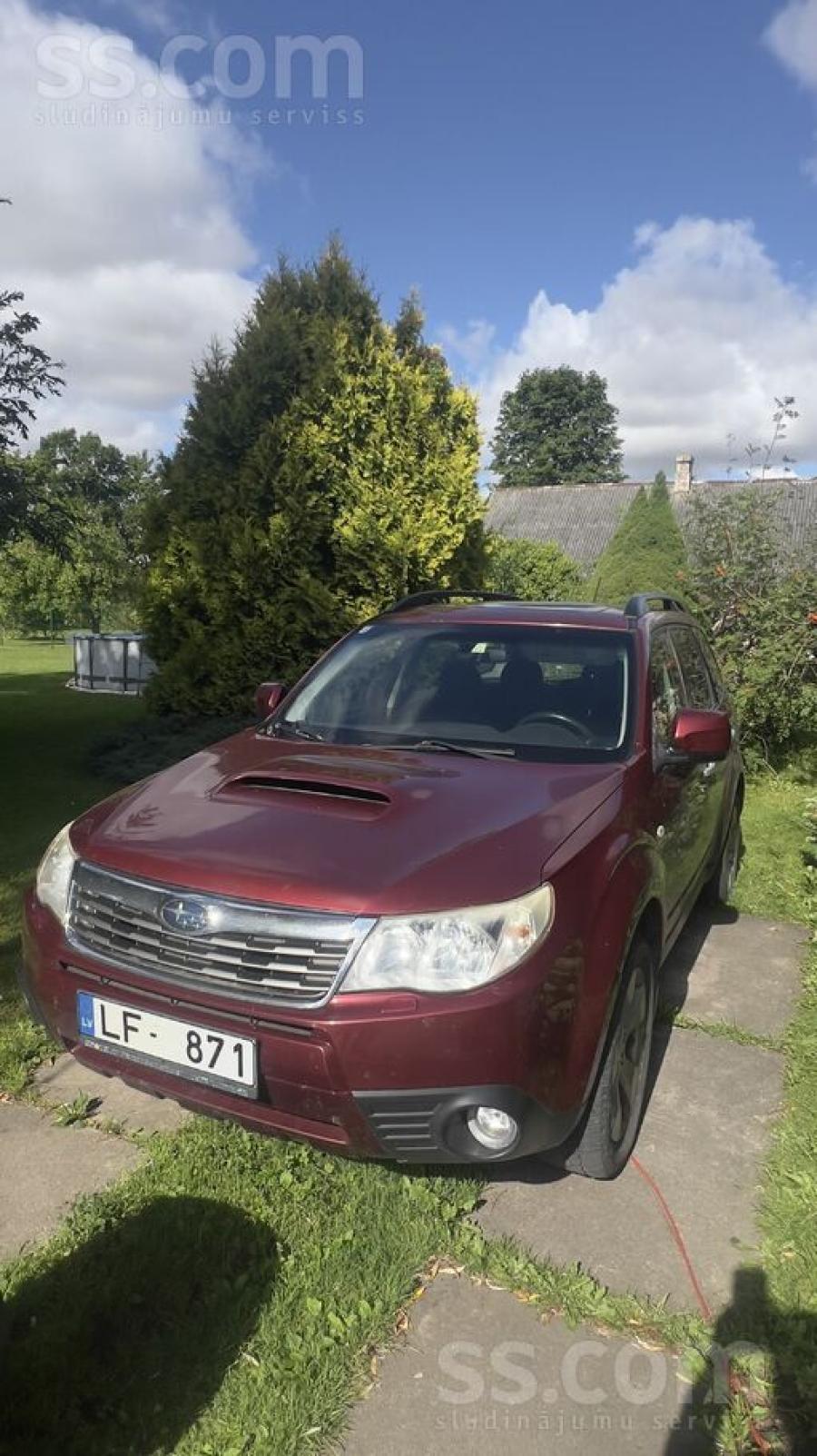 Red Subaru Forester 2008 in Jelgava, with an engine capacity of 2.00 L and mileage of 385 thousand km for 1234 €, photo 1 on AUTOMOTO.COM.LV