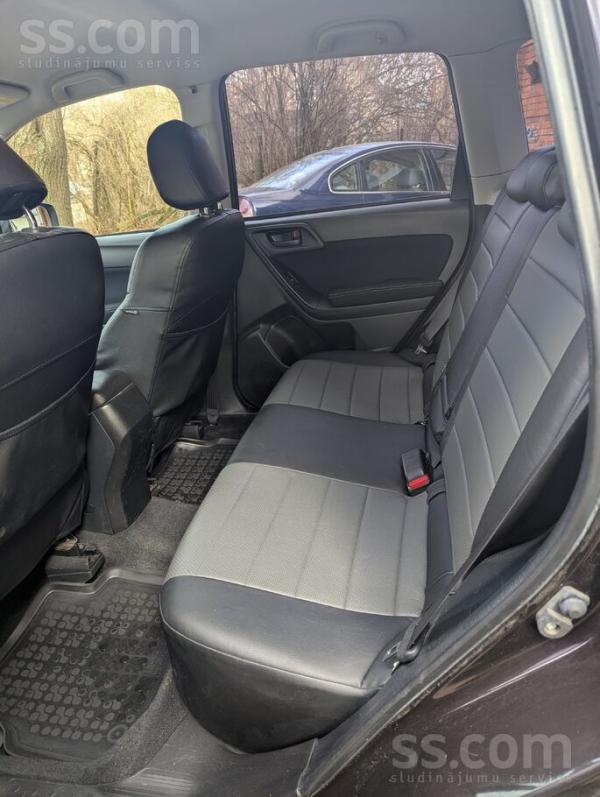 Sarkans Subaru Forester 2013 Rīga, ar dzinēja tilpumu 2.00 L un nobraukumu 186 tūkst. km par 7800 €, foto 2 vietnē AUTOMOTO.COM.LV