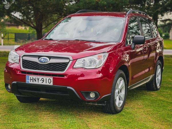 Red Subaru Forester 2014 in Klaipeda, with an engine capacity of 2.00 L and mileage of 310 thousand km for 5750 €, photo 2 on AUTOMOTO.COM.LV