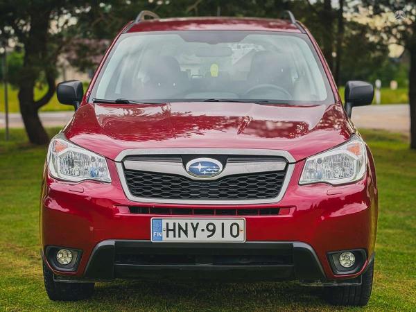 Red Subaru Forester 2014 in Klaipeda, with an engine capacity of 2.00 L and mileage of 310 thousand km for 5750 €, photo 3 on AUTOMOTO.COM.LV