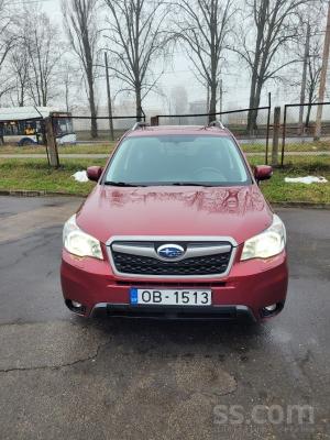Sarkans Subaru Forester 2014 Rīga, ar dzinēja tilpumu 2.00 L un nobraukumu 252 tūkst. km par 8850 €, foto 4 vietnē AUTOMOTO.COM.LV