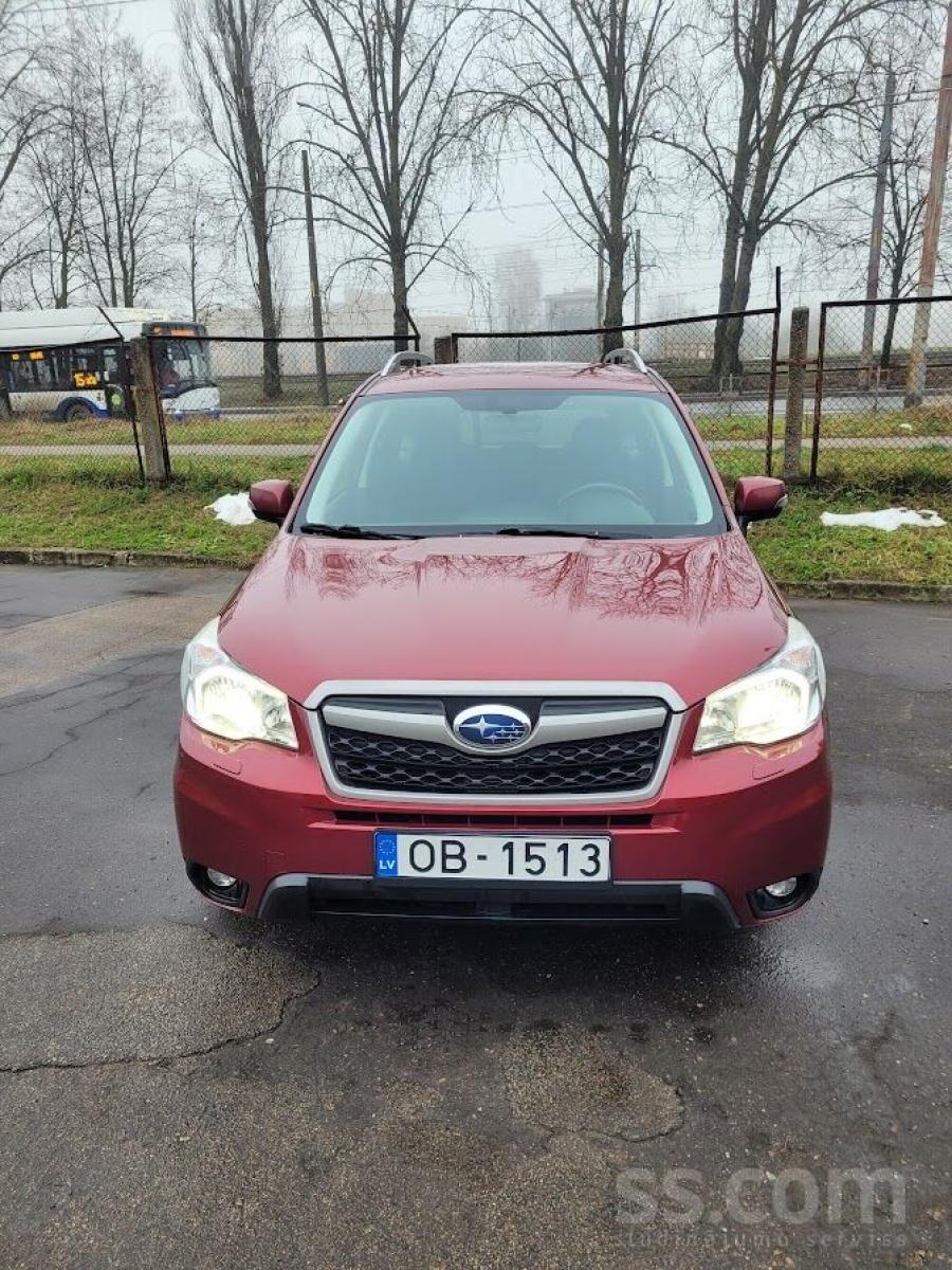 Sarkans Subaru Forester 2014 Rīga, ar dzinēja tilpumu 2.00 L un nobraukumu 252 tūkst. km par 8850 €, foto 4 vietnē AUTOMOTO.COM.LV