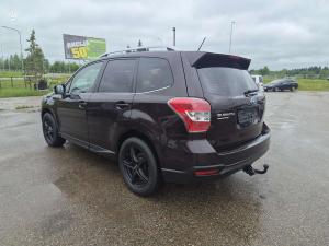 Red Subaru Forester 2014 in Utena, with an engine capacity of 2.00 L and mileage of 212 thousand km for 6750 €, photo 5 on AUTOMOTO.COM.LV