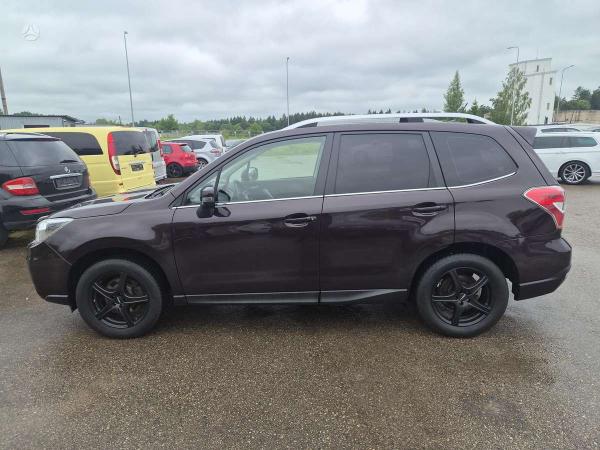 Sarkans Subaru Forester 2014 Utena, ar dzinēja tilpumu 2.00 L un nobraukumu 212 tūkst. km par 6750 €, foto 7 vietnē AUTOMOTO.COM.LV