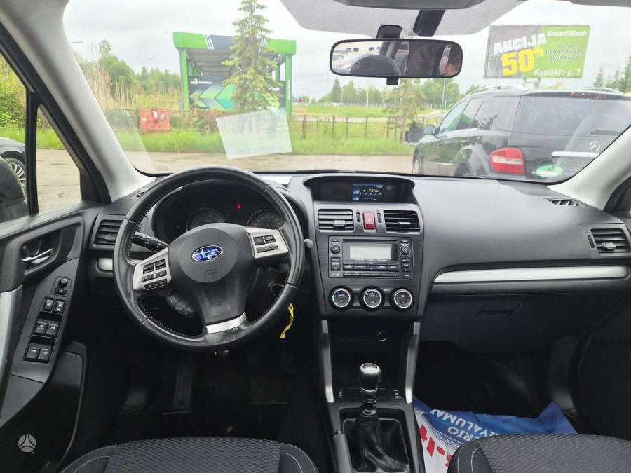 Red Subaru Forester 2014 in Utena, with an engine capacity of 2.00 L and mileage of 212 thousand km for 6750 €, photo 12 on AUTOMOTO.COM.LV