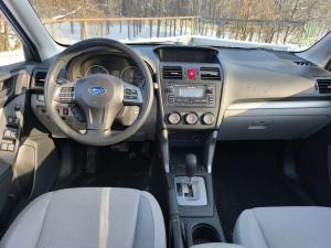 Red Subaru Forester 2015 in Vilnius, with an engine capacity of 2.50 L and mileage of 280 thousand km for 8500 €, photo 11 on AUTOMOTO.COM.LV