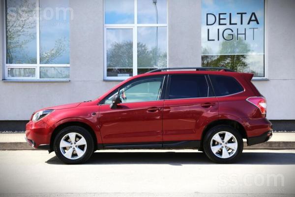 Red Subaru Forester 2015 in Riga, with an engine capacity of 2.00 L and mileage of 281 thousand km for 7995 €, photo 2 on AUTOMOTO.COM.LV