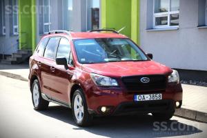 Red Subaru Forester 2015 in Riga, with an engine capacity of 2.00 L and mileage of 281 thousand km for 7995 €, photo 5 on AUTOMOTO.COM.LV