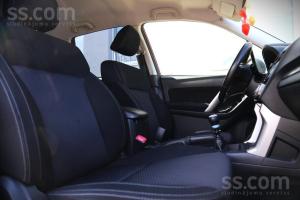 Red Subaru Forester 2015 in Riga, with an engine capacity of 2.00 L and mileage of 281 thousand km for 7995 €, photo 12 on AUTOMOTO.COM.LV