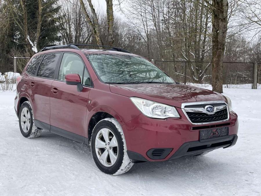 Sarkans Subaru Forester 2016 Šauļi, ar dzinēja tilpumu 2.50 L un nobraukumu 70 tūkst. km par 3950 €, foto 1 vietnē AUTOMOTO.COM.LV