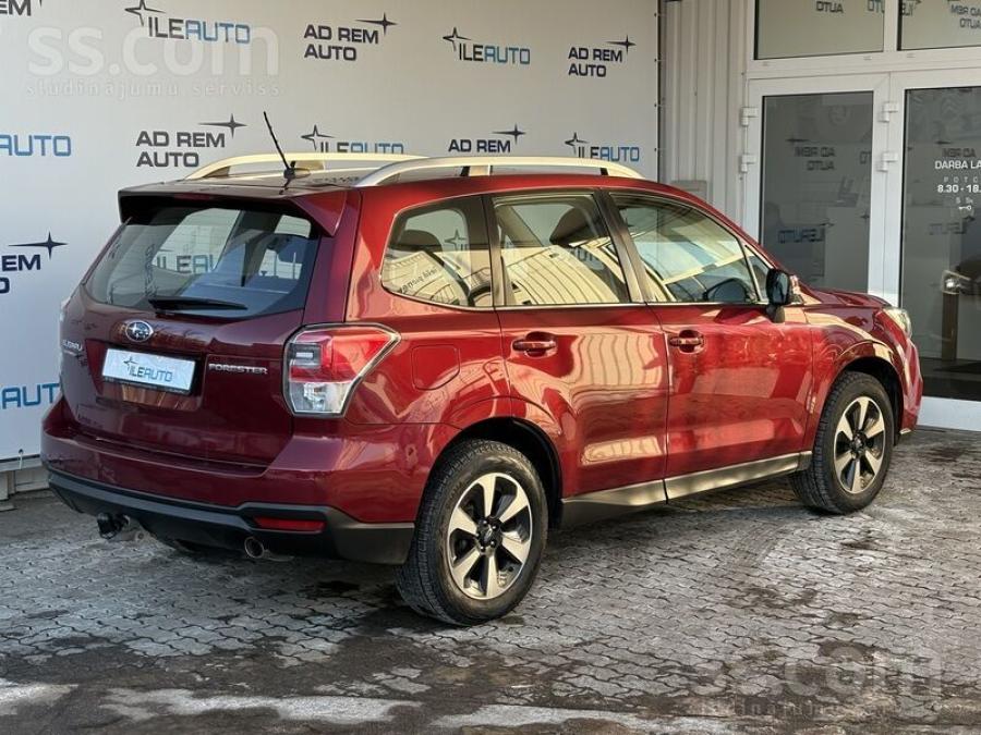 Sarkans Subaru Forester 2016 Rīga, ar dzinēja tilpumu 2.00 L un nobraukumu 177 tūkst. km par 13900 €, foto 4 vietnē AUTOMOTO.COM.LV