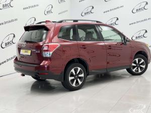 Sarkans Subaru Forester 2017 Viļņa, ar dzinēja tilpumu 2.50 L un nobraukumu 142 tūkst. km par 9900 €, foto 4 vietnē AUTOMOTO.COM.LV