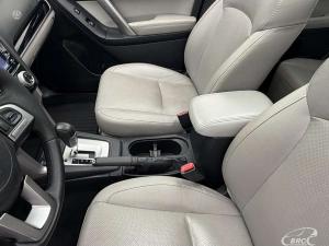 Sarkans Subaru Forester 2017 Viļņa, ar dzinēja tilpumu 2.50 L un nobraukumu 142 tūkst. km par 9900 €, foto 26 vietnē AUTOMOTO.COM.LV