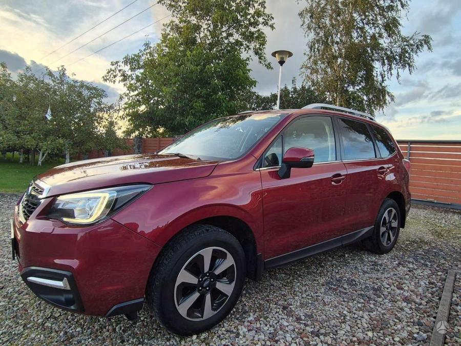 Red Subaru Forester 2017 in Marijampole, with an engine capacity of 2.00 L and mileage of 192 thousand km for 11500 €, photo 10 on AUTOMOTO.COM.LV