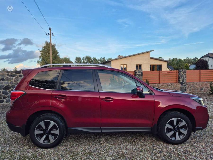 Red Subaru Forester 2017 in Marijampole, with an engine capacity of 2.00 L and mileage of 192 thousand km for 11500 €, photo 13 on AUTOMOTO.COM.LV