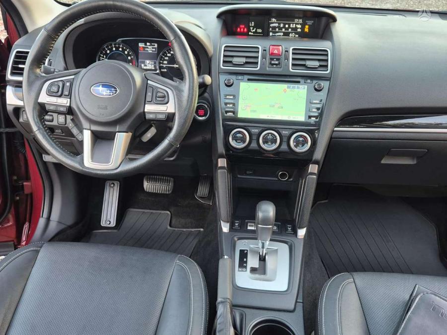 Red Subaru Forester 2017 in Marijampole, with an engine capacity of 2.00 L and mileage of 192 thousand km for 11500 €, photo 17 on AUTOMOTO.COM.LV