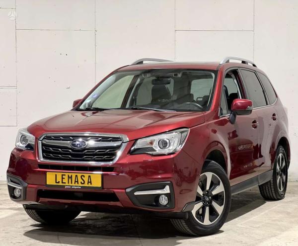 Red Subaru Forester 2018 in Klaipeda, with an engine capacity of 2.00 L and mileage of 207 thousand km for 13999 €, photo 1 on AUTOMOTO.COM.LV