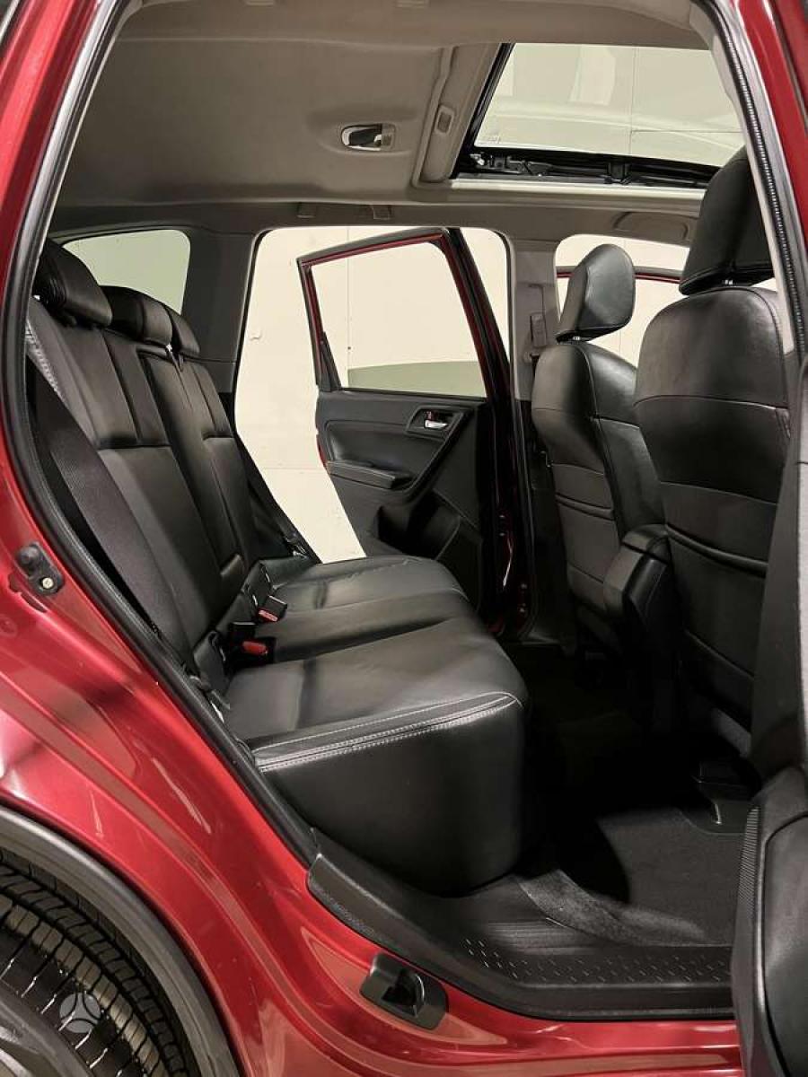 Sarkans Subaru Forester 2018 Klaipėda, ar dzinēja tilpumu 2.00 L un nobraukumu 207 tūkst. km par 13999 €, foto 8 vietnē AUTOMOTO.COM.LV