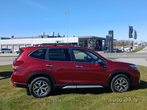 Red Subaru Forester 2019 in Tartu, with an engine capacity of 2.00 L and mileage of 93 thousand km for 18500 €, photo 4 on AUTOMOTO.COM.LV