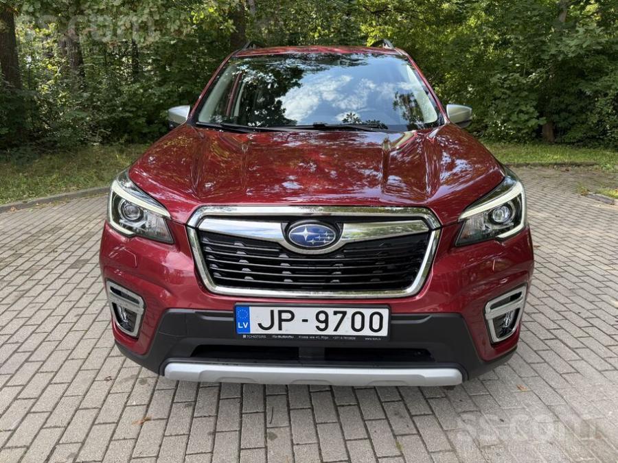 Red Subaru Forester 2020 in Jurmala, with an engine capacity of 2.00 L and mileage of 103 thousand km for 21999 €, photo 3 on AUTOMOTO.COM.LV