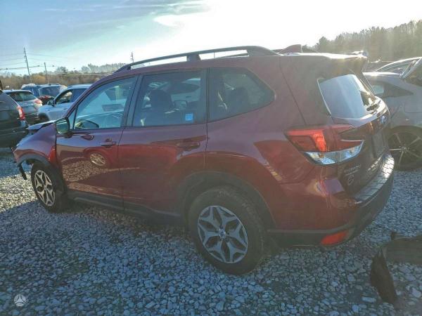 Sarkans Subaru Forester 2021 Viļņa, ar dzinēja tilpumu 2.50 L un nobraukumu 69 tūkst. km par 10000 €, foto 2 vietnē AUTOMOTO.COM.LV