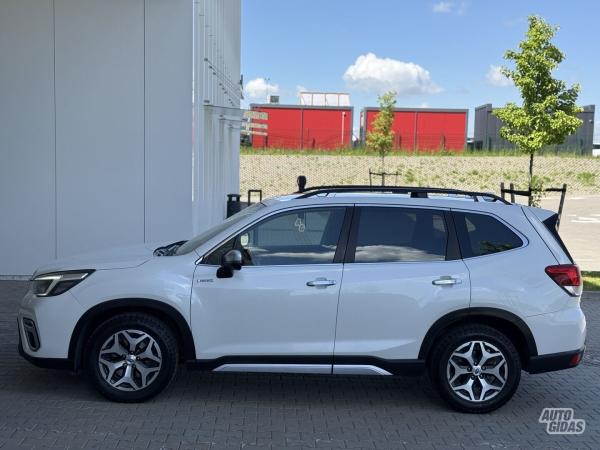 Sarkans Subaru Forester 2022 Viļņa, ar dzinēja tilpumu 2.00 L un nobraukumu 178 tūkst. km par 18999 €, foto 7 vietnē AUTOMOTO.COM.LV