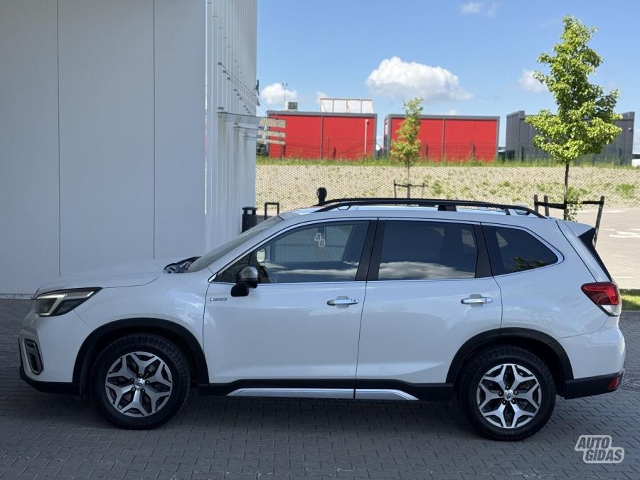 Sarkans Subaru Forester 2022 Viļņa, ar dzinēja tilpumu 2.00 L un nobraukumu 178 tūkst. km par 18999 €, foto 8 vietnē AUTOMOTO.COM.LV