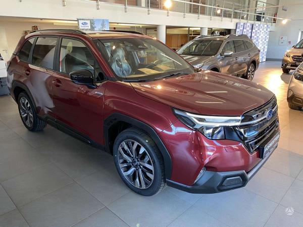 Red Subaru Forester 2025 in Vilnius, with an engine capacity of 2.00 L and mileage of 14 thousand km for 40400 €, photo 3 on AUTOMOTO.COM.LV