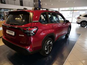 Sarkans Subaru Forester 2026 Kauņa, ar dzinēja tilpumu 2.00 L un nobraukumu 0 tūkst. km par 35900 €, foto 19 vietnē AUTOMOTO.COM.LV
