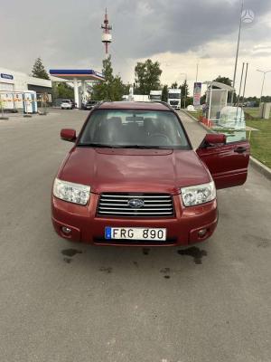 Red Subaru Forester 2007 in Joniskis, with an engine capacity of 1.99 L and mileage of 338 thousand km for 2500 €, photo 8 on AUTOMOTO.COM.LV