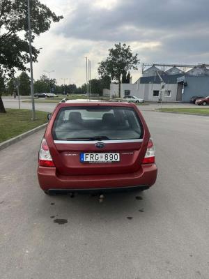 Red Subaru Forester 2007 in Joniskis, with an engine capacity of 1.99 L and mileage of 338 thousand km for 2500 €, photo 9 on AUTOMOTO.COM.LV