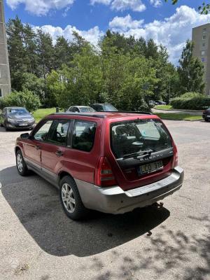 Sarkans Subaru Forester 2004 Viļņa, ar dzinēja tilpumu 2.00 L un nobraukumu 255 tūkst. km par 1450 €, foto 5 vietnē AUTOMOTO.COM.LV