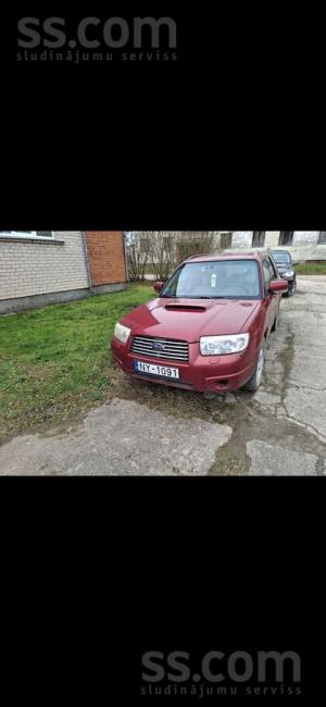 Sarkans Subaru Forester 2006 Jēkabpils, ar dzinēja tilpumu 2.50 L un nobraukumu 522 tūkst. km par 1450 €, foto  vietnē AUTOMOTO.COM.LV
