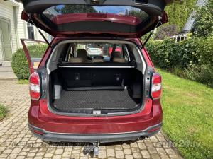 Red Subaru Forester 2013 in Tallinn, with an engine capacity of 2.00 L and mileage of 128 thousand km for 8500 €, photo 13 on AUTOMOTO.COM.LV