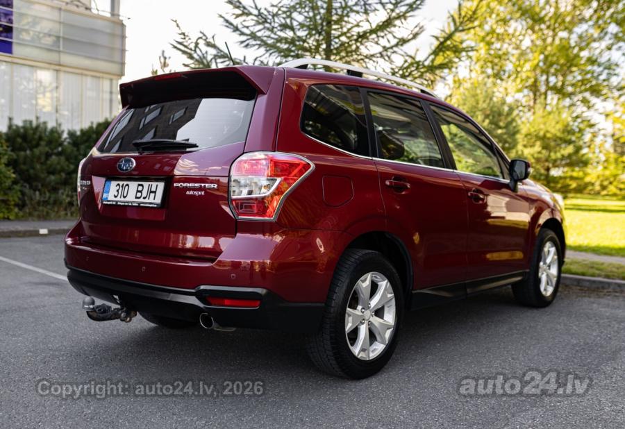 Sarkans Subaru Forester 2013 Tallina, ar dzinēja tilpumu 2.00 L un nobraukumu 128 tūkst. km par 10790 €, foto 3 vietnē AUTOMOTO.COM.LV