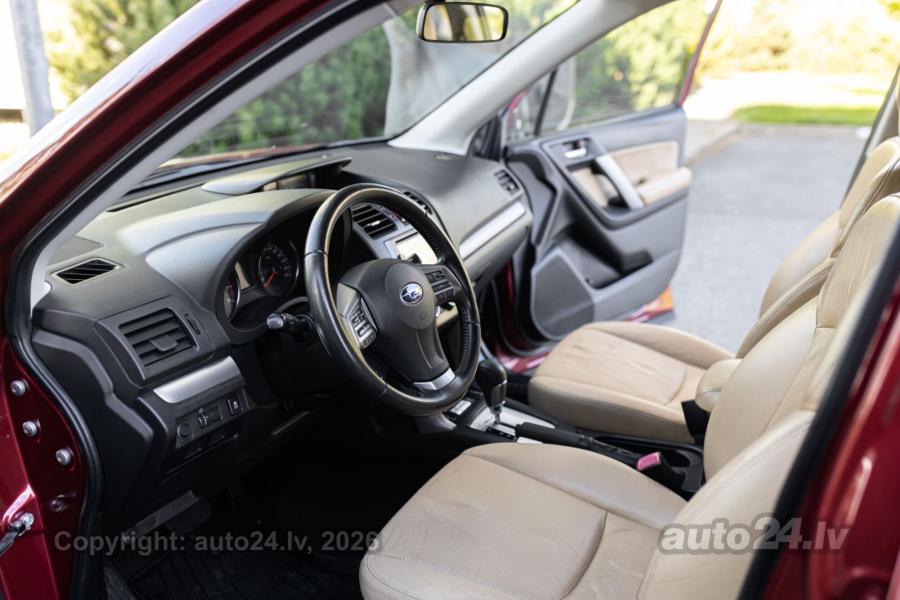 Sarkans Subaru Forester 2013 Tallina, ar dzinēja tilpumu 2.00 L un nobraukumu 128 tūkst. km par 10790 €, foto 13 vietnē AUTOMOTO.COM.LV