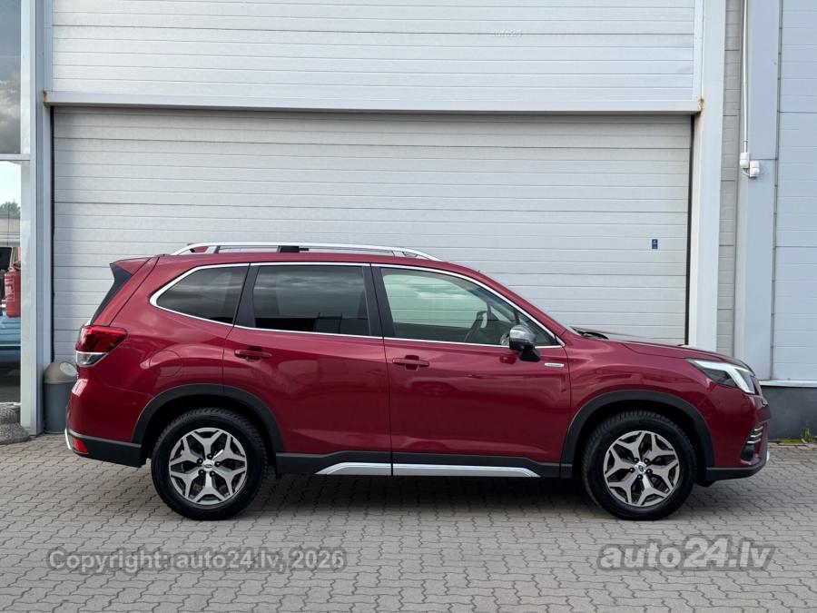 Sarkans Subaru Forester 2022 Tallina, ar dzinēja tilpumu 2.00 L un nobraukumu 44 tūkst. km par 23900 €, foto 8 vietnē AUTOMOTO.COM.LV