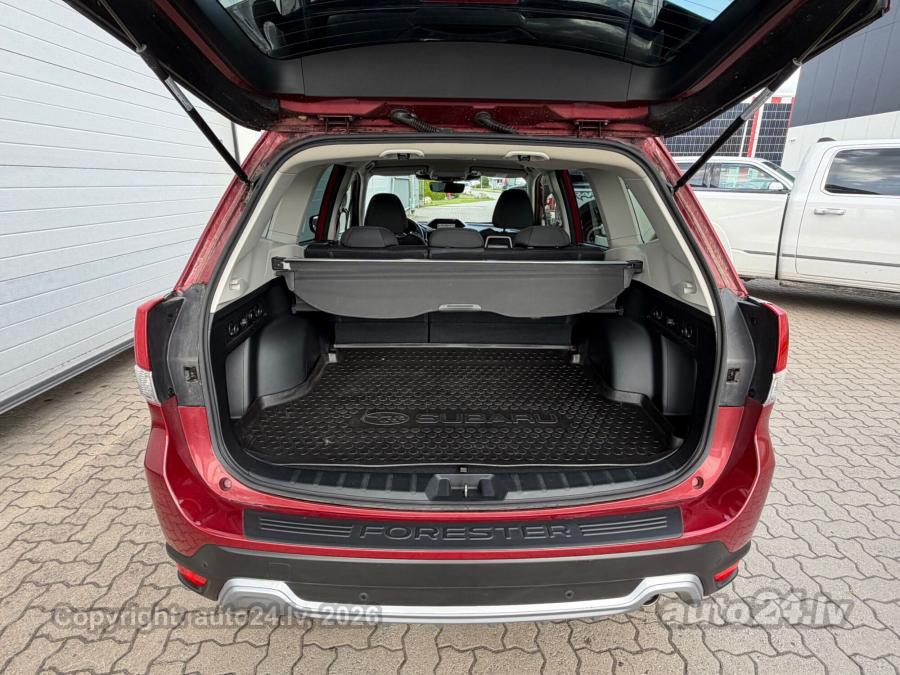 Sarkans Subaru Forester 2022 Tallina, ar dzinēja tilpumu 2.00 L un nobraukumu 44 tūkst. km par 23900 €, foto 11 vietnē AUTOMOTO.COM.LV
