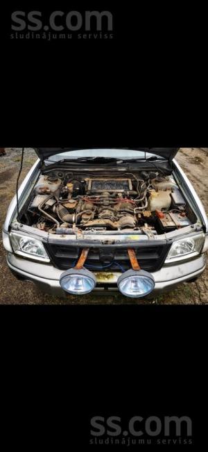 Subaru Forester 2000 in Bauska, with an engine capacity of 2.00 L and mileage of 158 thousand km for 2150 €, photo 4 on AUTOMOTO.COM.LV