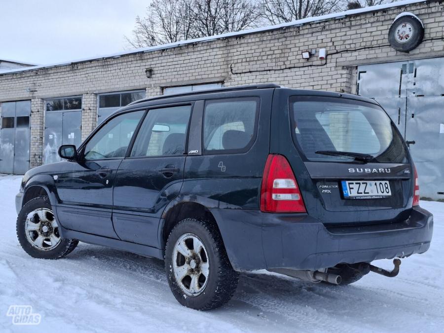 Subaru Forester 2004 in Silute, with an engine capacity of 2.00 L and mileage of 350 thousand km for 1999 €, photo 5 on AUTOMOTO.COM.LV