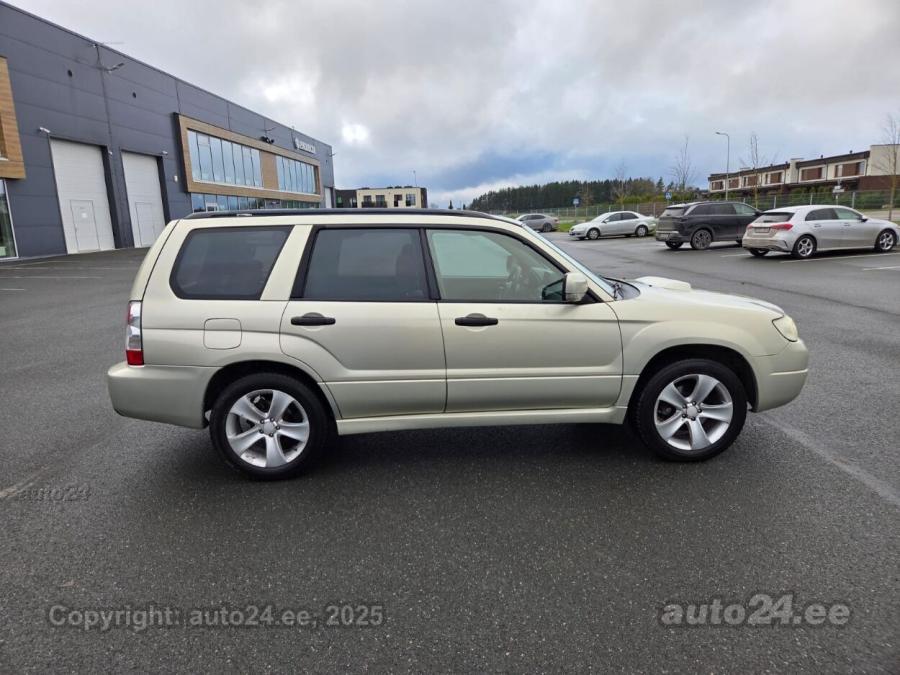 Subaru Forester 2005 Tallina, ar dzinēja tilpumu 2.50 L un nobraukumu 349 tūkst. km par 4200 €, foto 5 vietnē AUTOMOTO.COM.LV