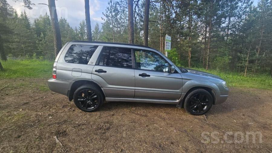 Subaru Forester 2006 Rēzekne, ar dzinēja tilpumu 2.00 L un nobraukumu 400 tūkst. km par 3000 €, foto 3 vietnē AUTOMOTO.COM.LV
