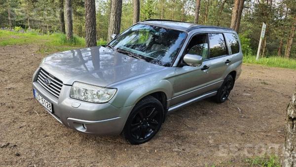 Subaru Forester 2006 Rēzekne, ar dzinēja tilpumu 2.00 L un nobraukumu 400 tūkst. km par 2200 €, foto 6 vietnē AUTOMOTO.COM.LV