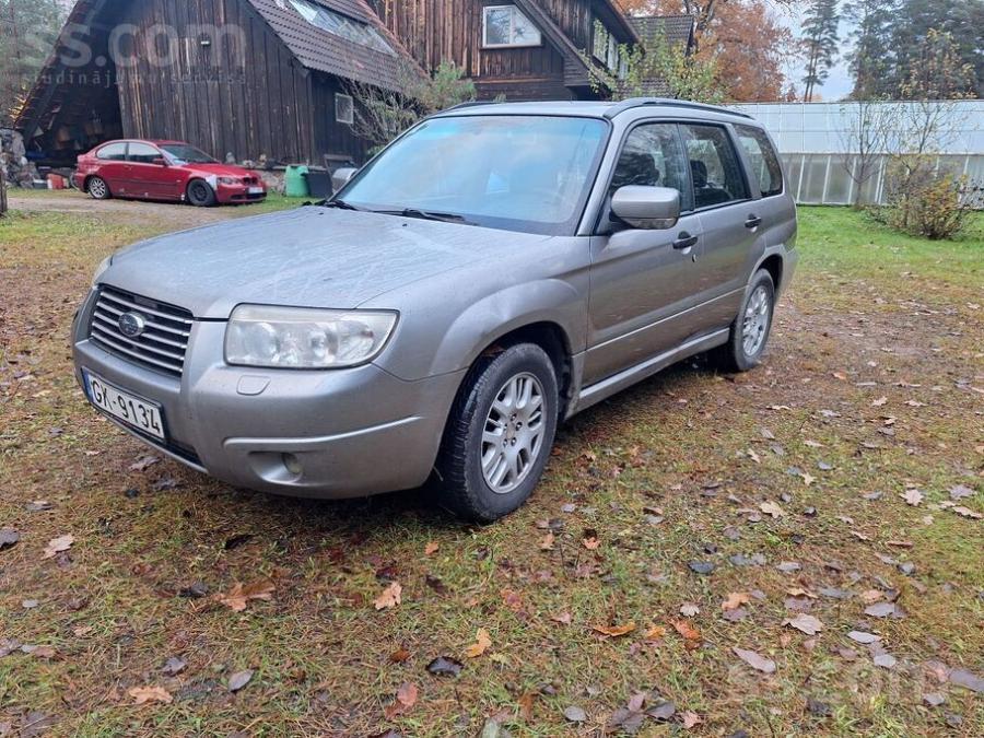 Subaru Forester 2007 Rīga, ar dzinēja tilpumu 2.00 L un nobraukumu 355 tūkst. km par 1600 €, foto 3 vietnē AUTOMOTO.COM.LV
