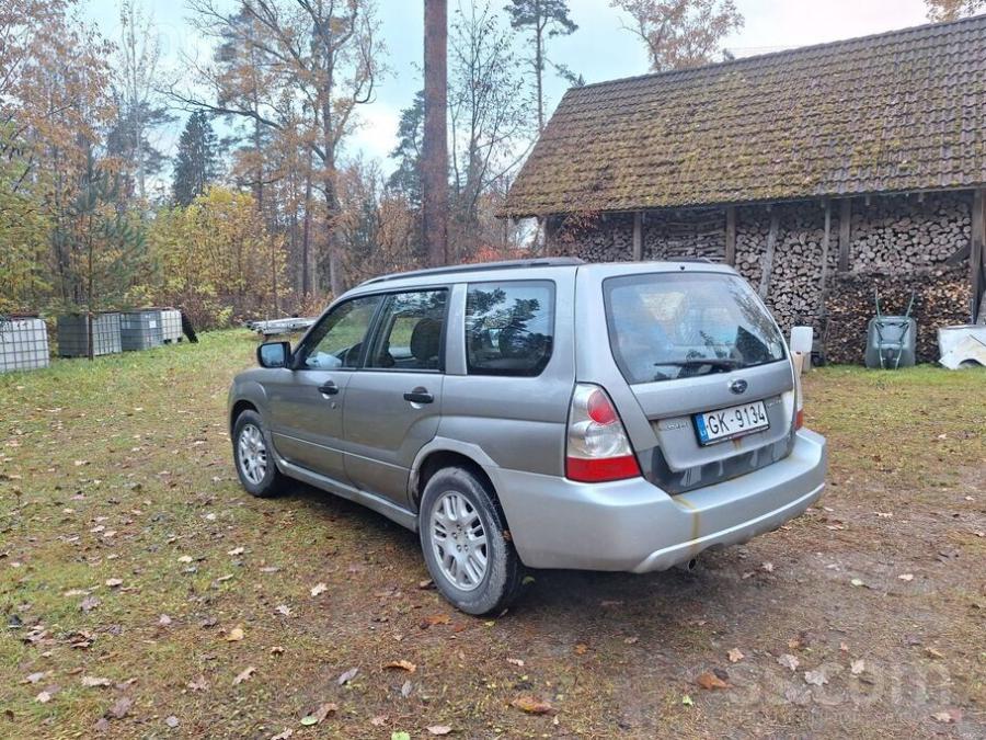 Subaru Forester 2007 Rīga, ar dzinēja tilpumu 2.00 L un nobraukumu 355 tūkst. km par 1600 €, foto 5 vietnē AUTOMOTO.COM.LV