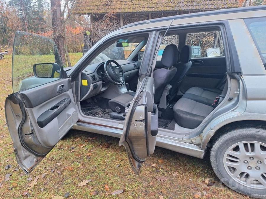 Subaru Forester 2007 Rīga, ar dzinēja tilpumu 2.00 L un nobraukumu 355 tūkst. km par 1600 €, foto 6 vietnē AUTOMOTO.COM.LV
