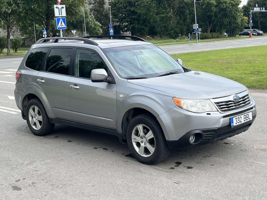 Subaru Forester 2008 Narva, ar dzinēja tilpumu 2.00 L un nobraukumu 369 tūkst. km par 1999 €, foto 3 vietnē AUTOMOTO.COM.LV