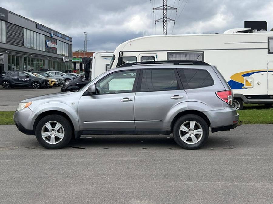 Subaru Forester 2008 Narva, ar dzinēja tilpumu 2.00 L un nobraukumu 369 tūkst. km par 1999 €, foto 5 vietnē AUTOMOTO.COM.LV