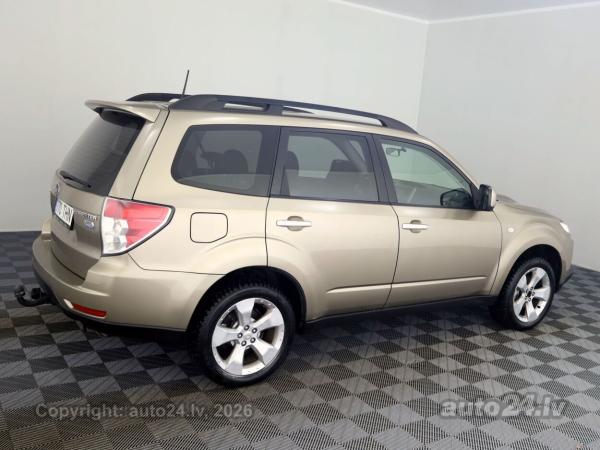 Subaru Forester 2010 in Tallinn, with an engine capacity of 2.00 L and mileage of 272 thousand km for 2799 €, photo 3 on AUTOMOTO.COM.LV