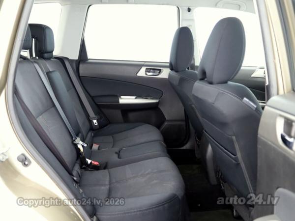 Subaru Forester 2010 in Tallinn, with an engine capacity of 2.00 L and mileage of 272 thousand km for 2799 €, photo 7 on AUTOMOTO.COM.LV